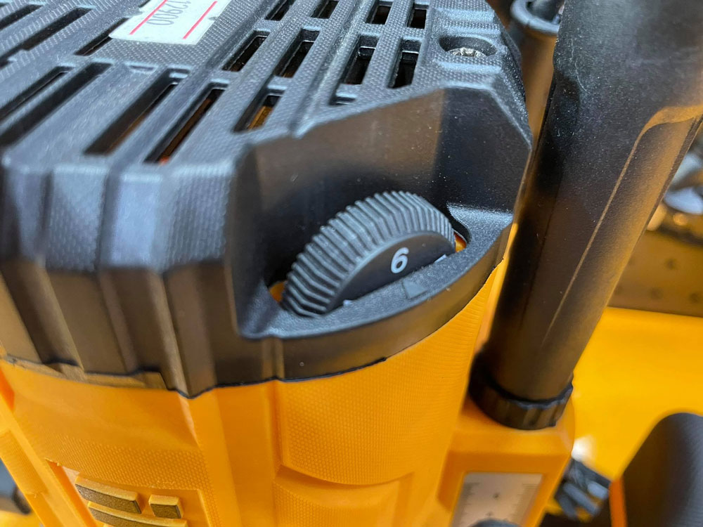 Ingco Industrial Electric Router 2200W - Variable Speed - Copper ...